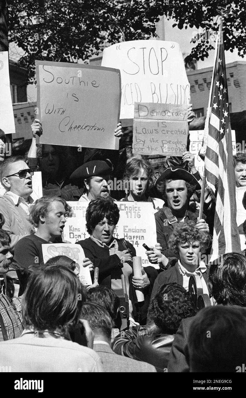 Opponents of school busing demonstrate in Boston?s Charlestown section ...