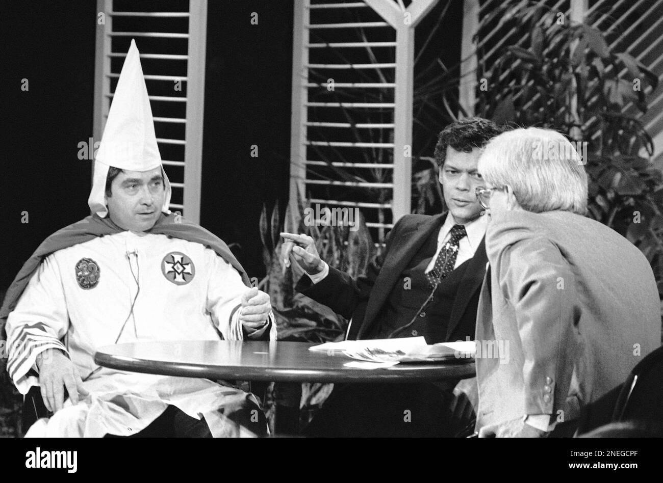 Bill Wilkinson in robe, Imperial Wizard of the Invisible Empire of the ...