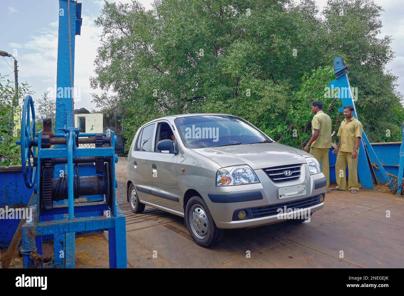 Old goa ferry hi-res stock photography and images - Alamy