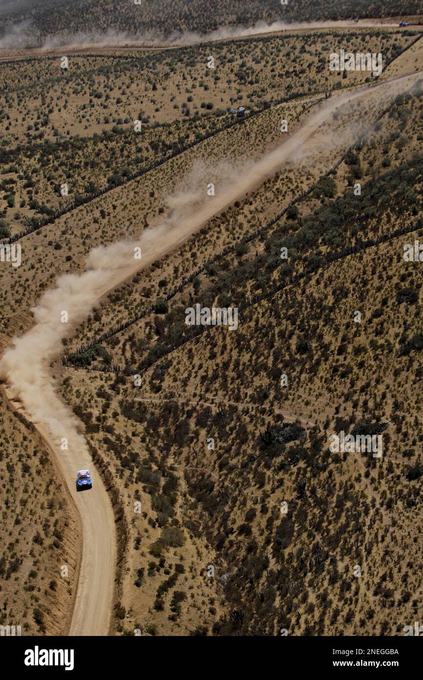 Volkswagen's driver U.S. Mark Miller and co-driver South Africa's Ralph ...