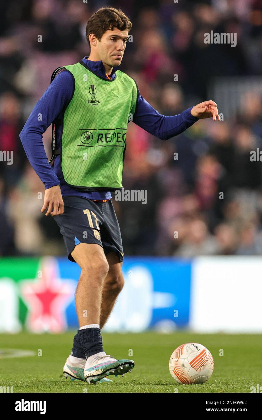 Marcos Alonso #17 of Barcelona before the UEFA Europa League Knockout ...
