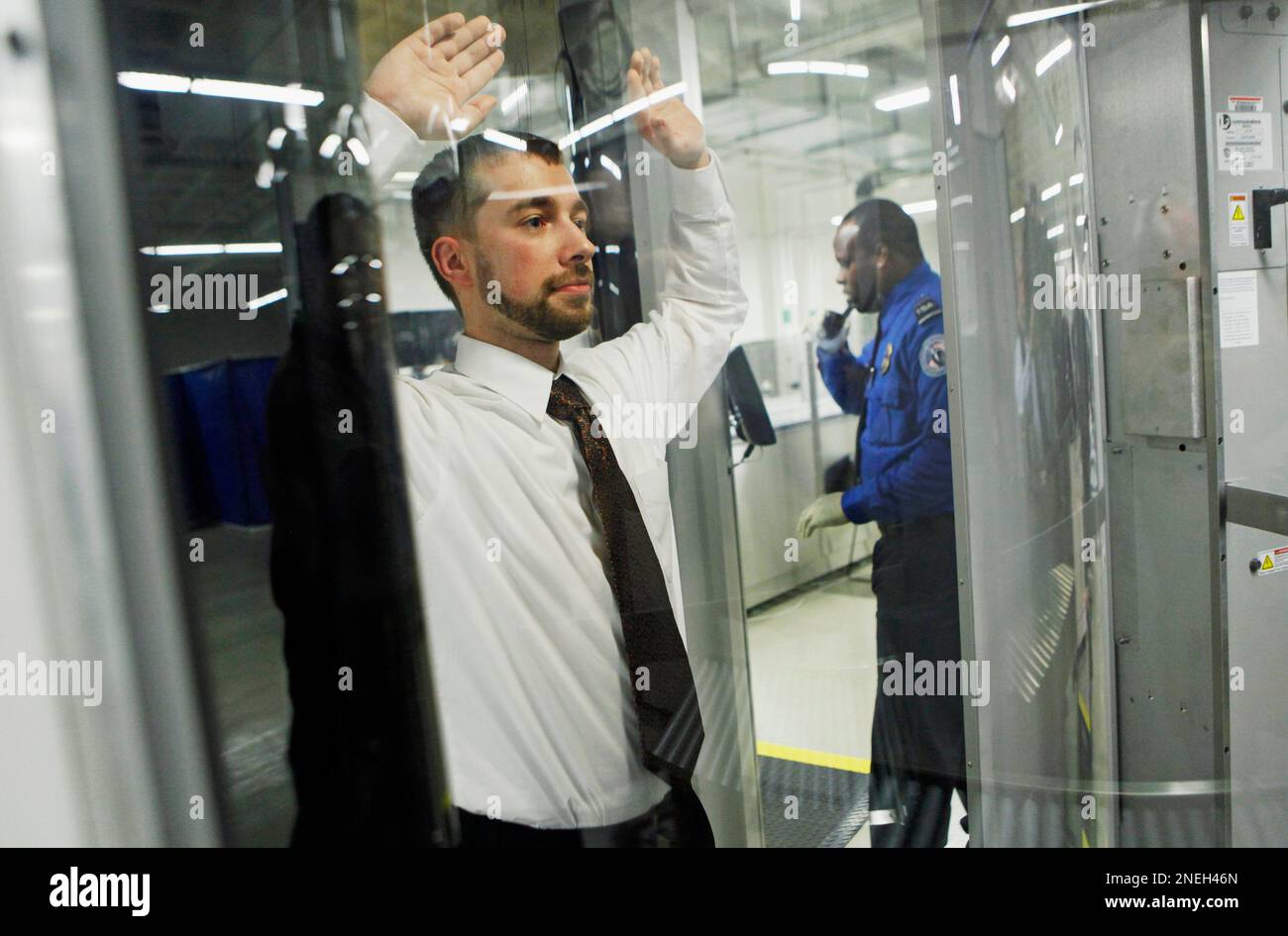 FILE - In this Dec. 30, 2009 file photo, Tanner Suttles, left, a ...