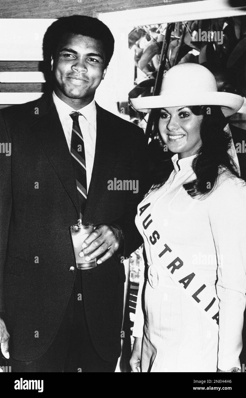 Heavyweight boxer Muhammad Ali and Miss Australia, Toni Rayward, first ...
