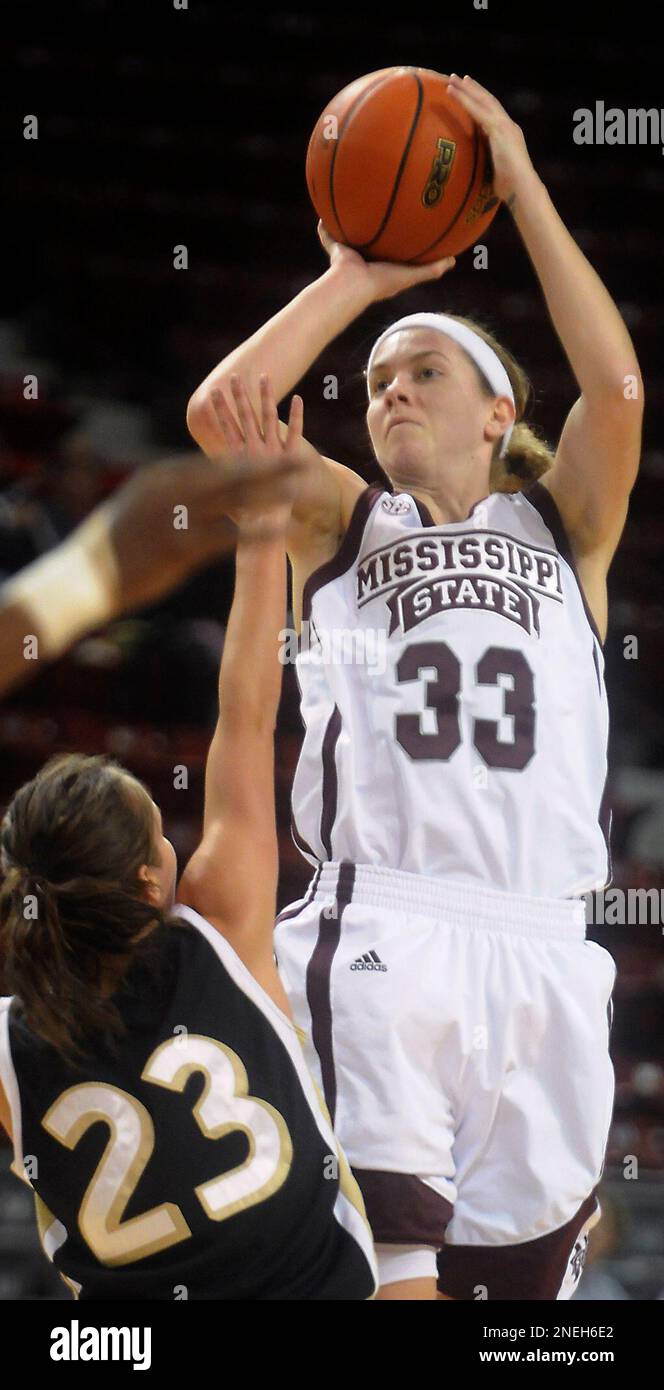 Mississippi State's Mary Kathryn Govero (33) shoots over Vanderbilt's ...