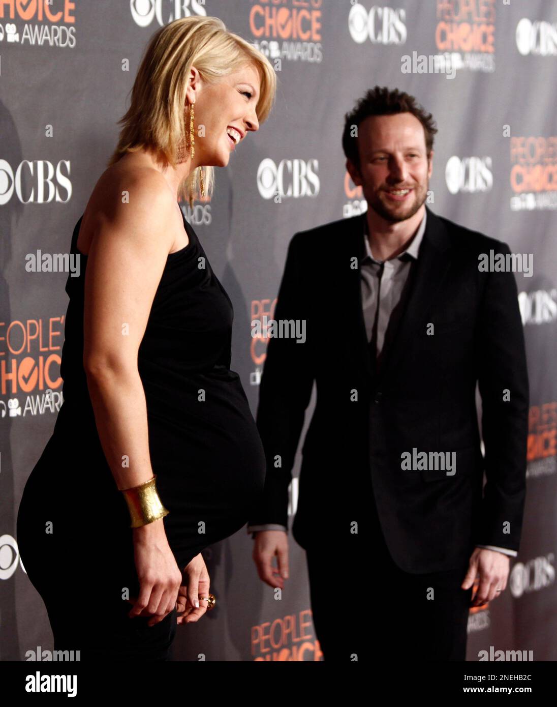 Jenna, left, and Bodhi Elfman arrive at the People's Choice Awards on ...