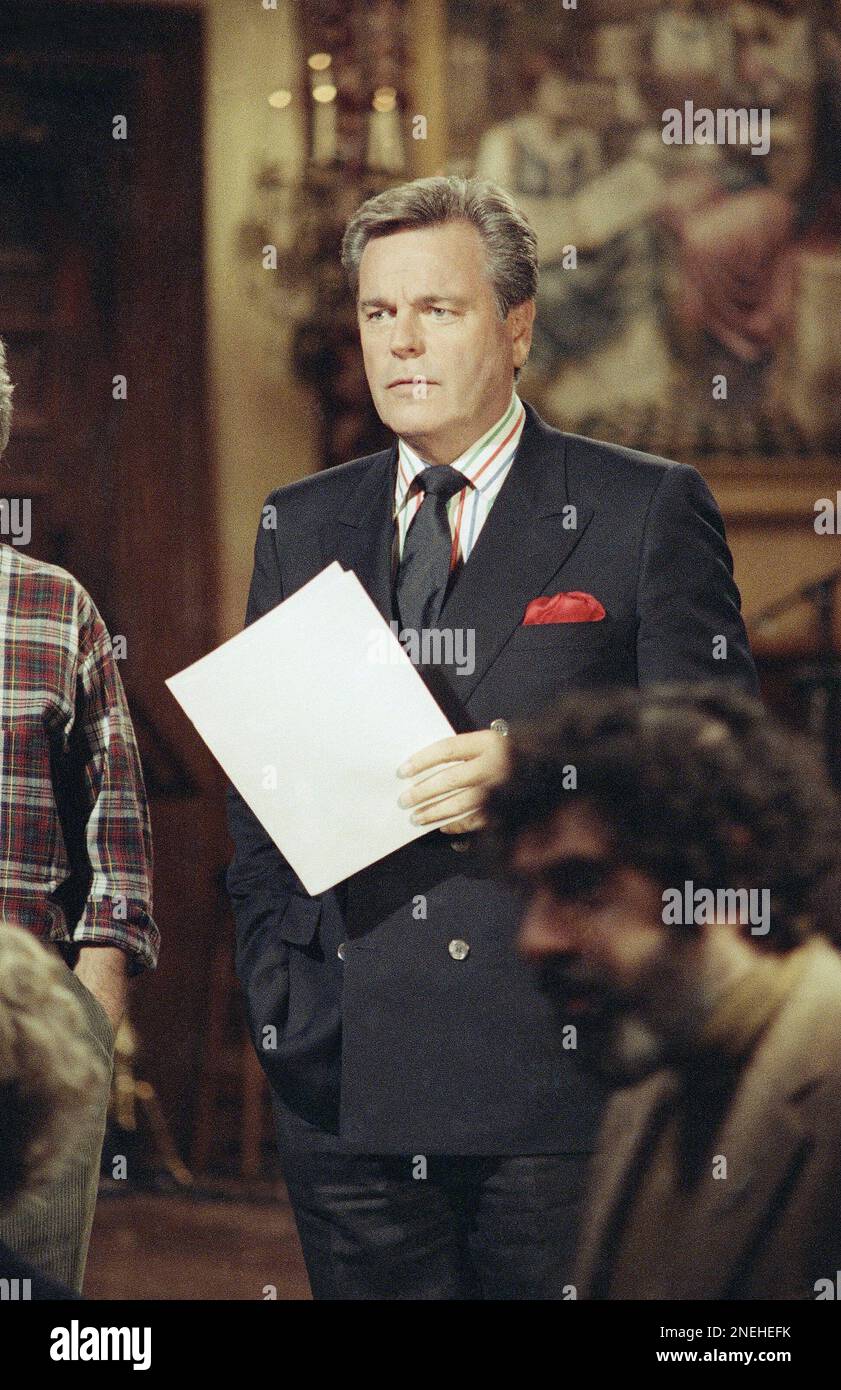 Actor Robert Wagner on the set, rehearsing opening of "Saturday Night ...