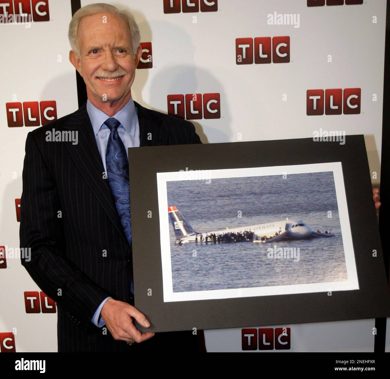 U.S. Airways pilot Chesley " Sully" Sullenberger arrives for the ...