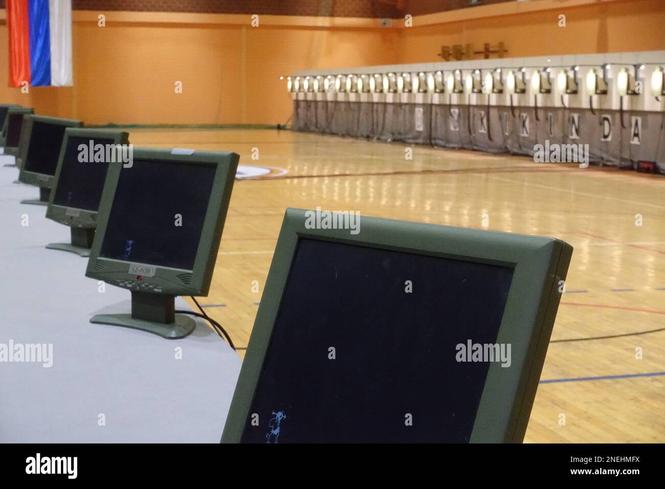 Inside shooting range hi-res stock photography and images - Alamy