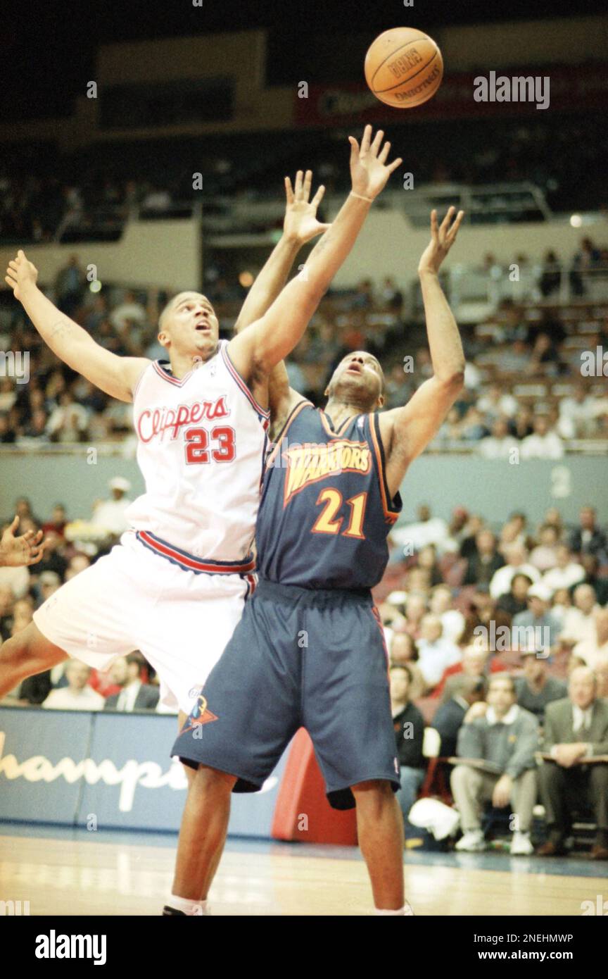 Los Angeles Clippers forward Maurice Taylor, left, and Golden State ...