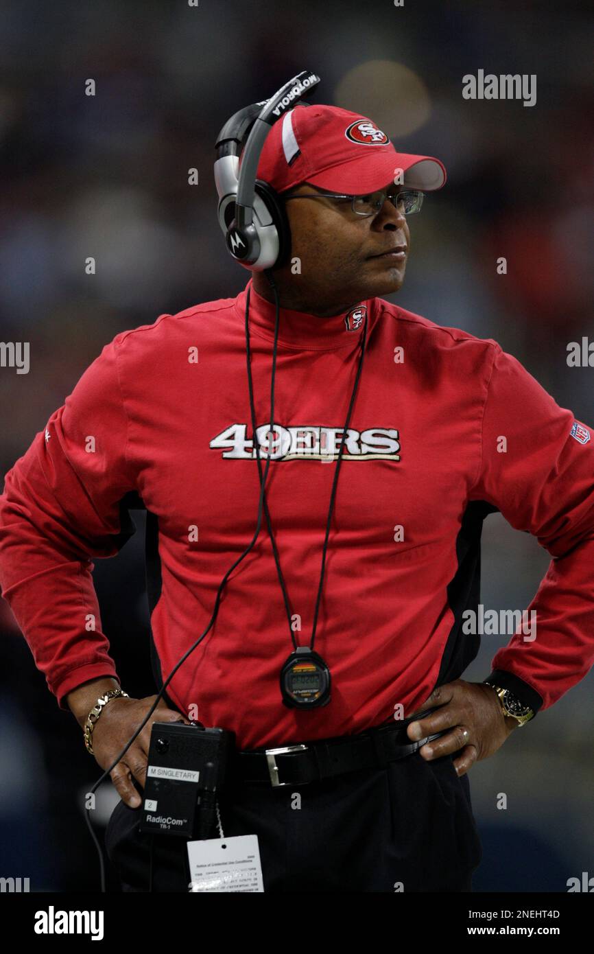 San Francisco 49ers head coach Mike Singletary is seen on the sidelines ...