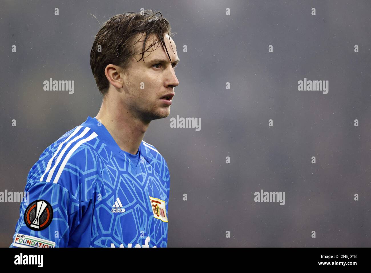 AMSTERDAM - 1. FC Union Berlin goalkeeper Frederik Ronnow during the ...