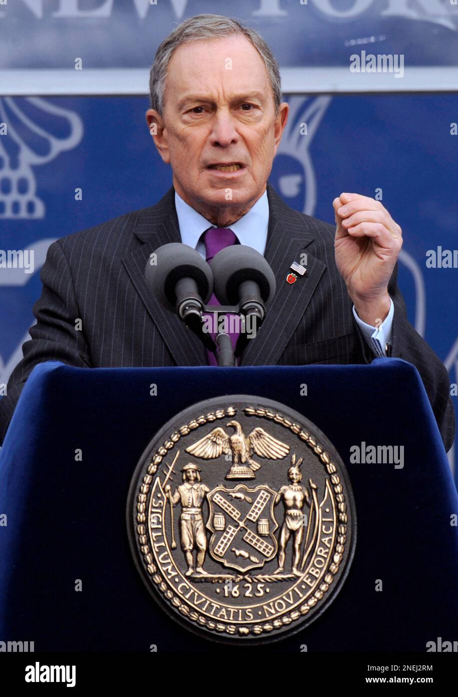 New York City Mayor Michael Bloomberg delivers his acceptance speech ...