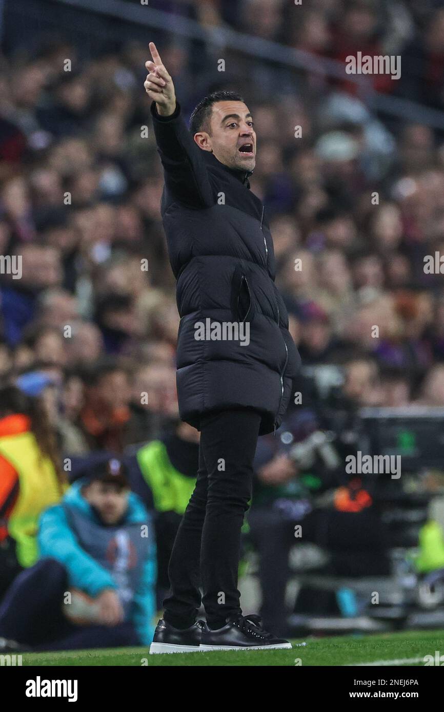 Xavi barcelona manager hi-res stock photography and images - Alamy
