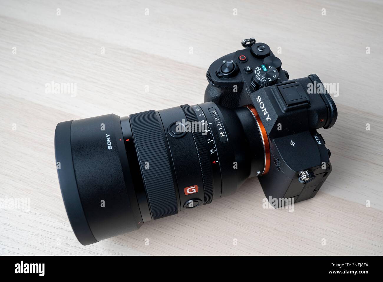 Sony Alpha a7 IV Full Frame hybrid MILC mirrorless camera, camera body. The best mirrorless ...