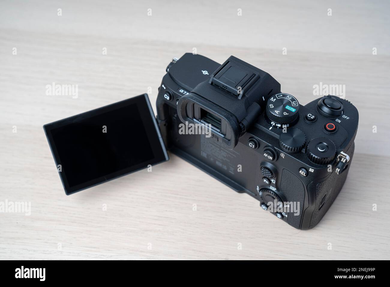 Sony Alpha a7 IV Full Frame hybrid MILC mirrorless camera, camera housing. The best mirrorless ...