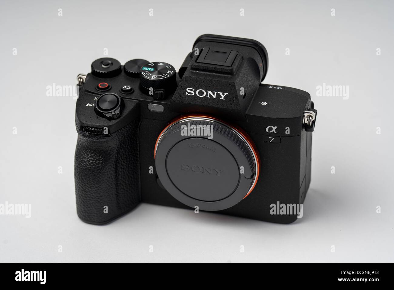 Sony Alpha a7 IV Full Frame hybrid MILC mirrorless camera, camera housing. The best mirrorless ...
