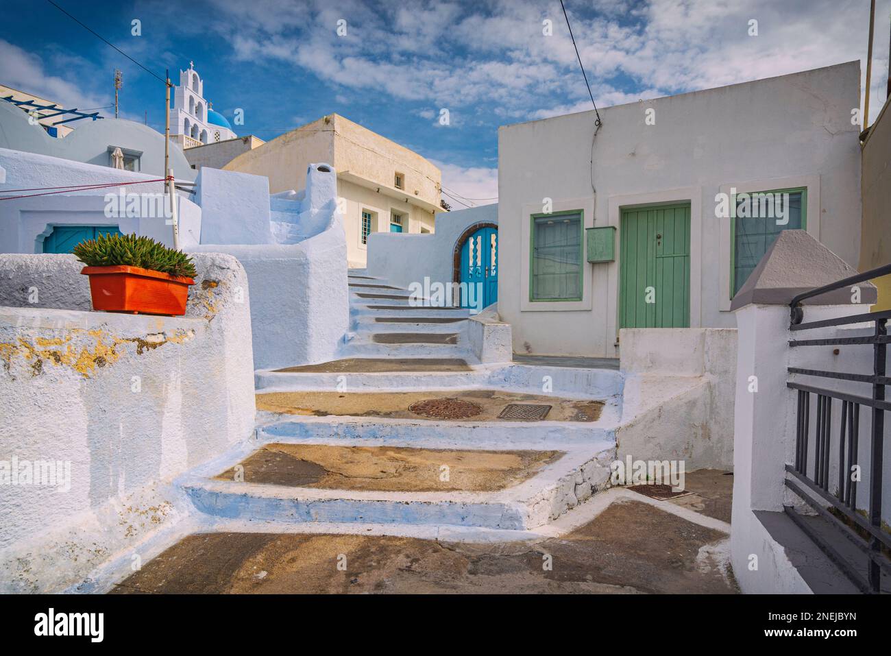 Whitewashed staircases greece hi-res stock photography and images - Alamy