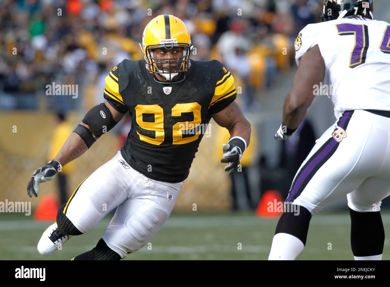 Pittsburgh Steelers linebacker James Harrison (92) plays in the NFL ...