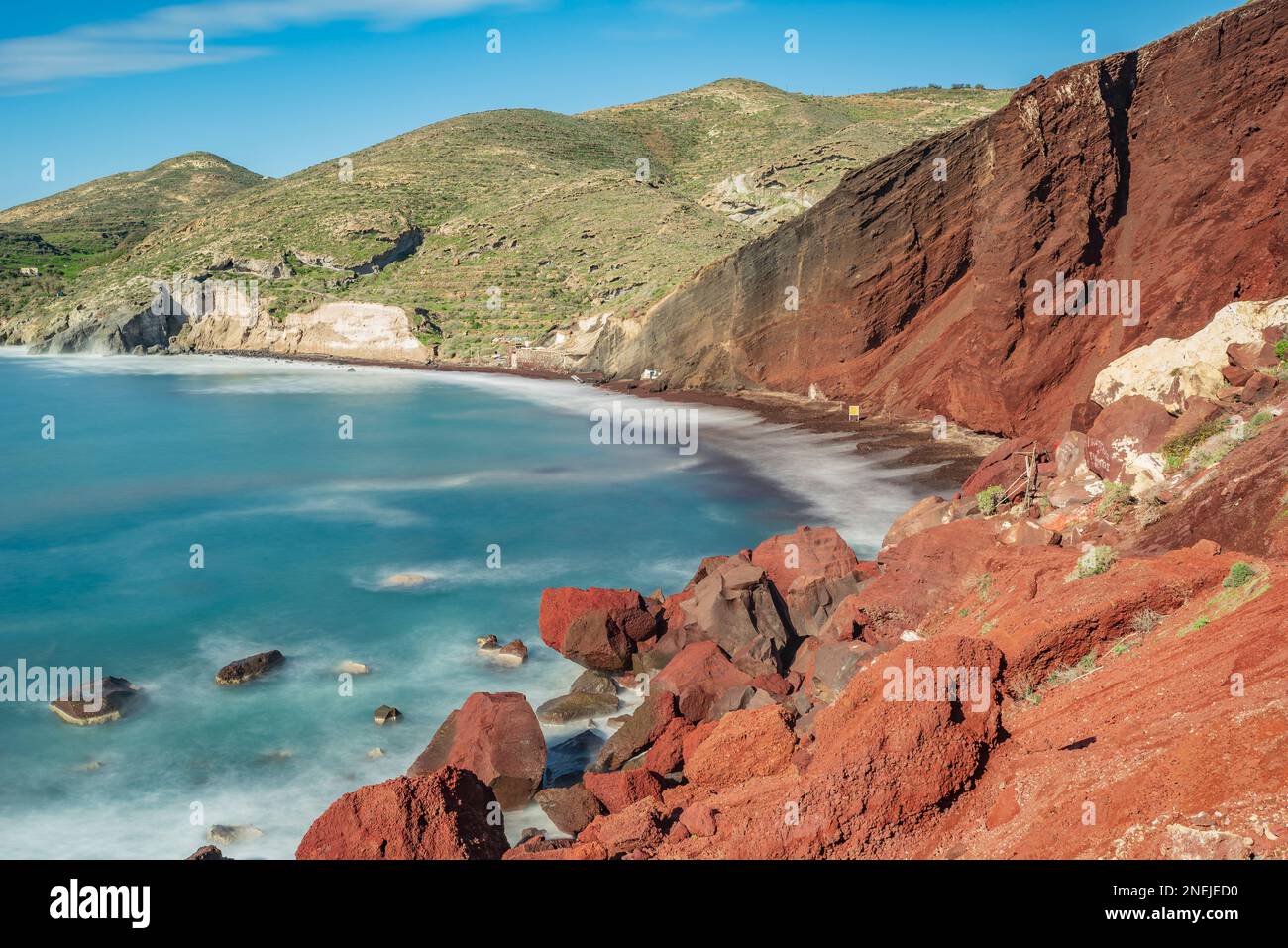 Santorini beaches hi-res stock photography and images - Alamy