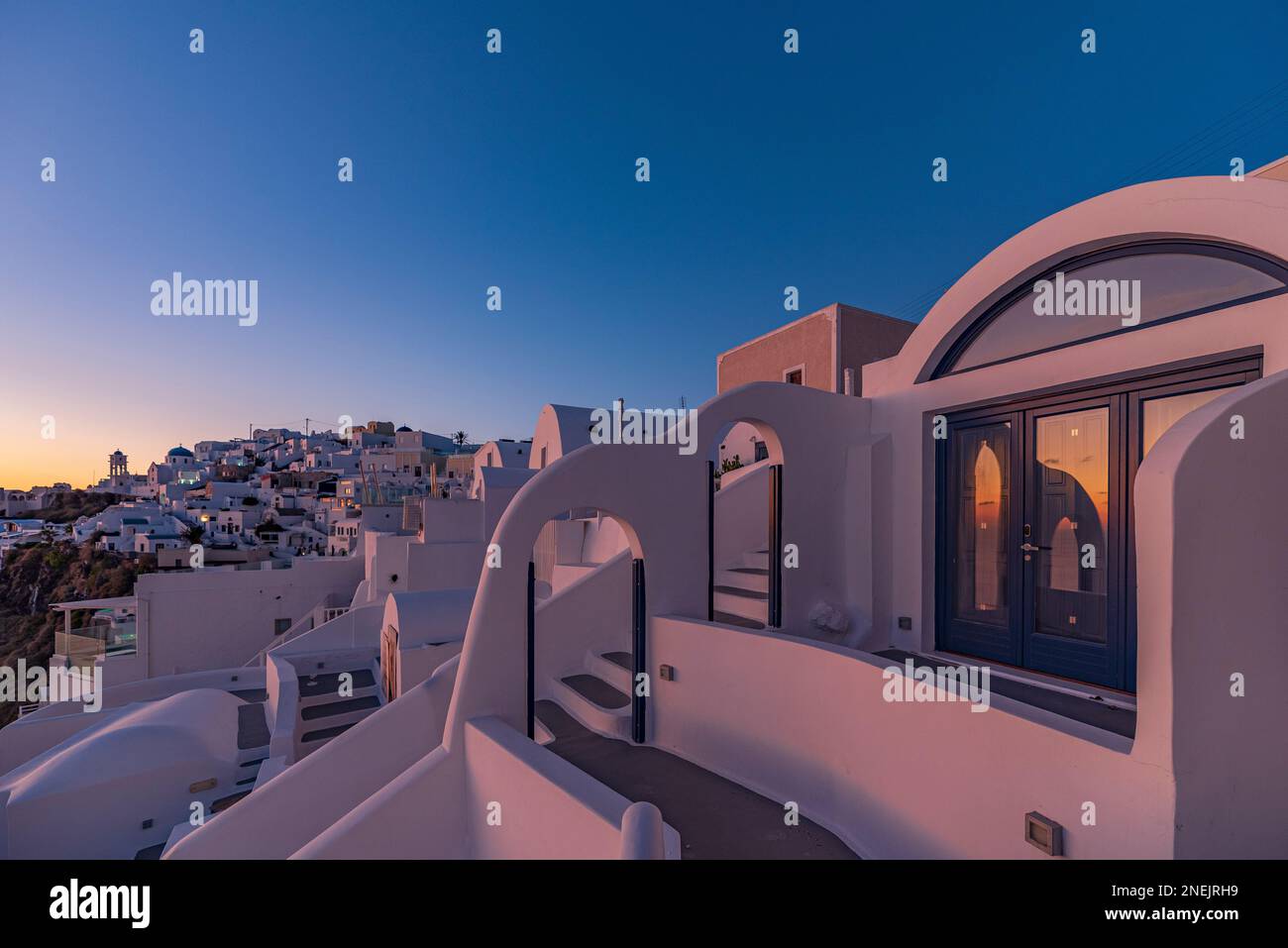 Santorini boiler sunset hi-res stock photography and images - Alamy