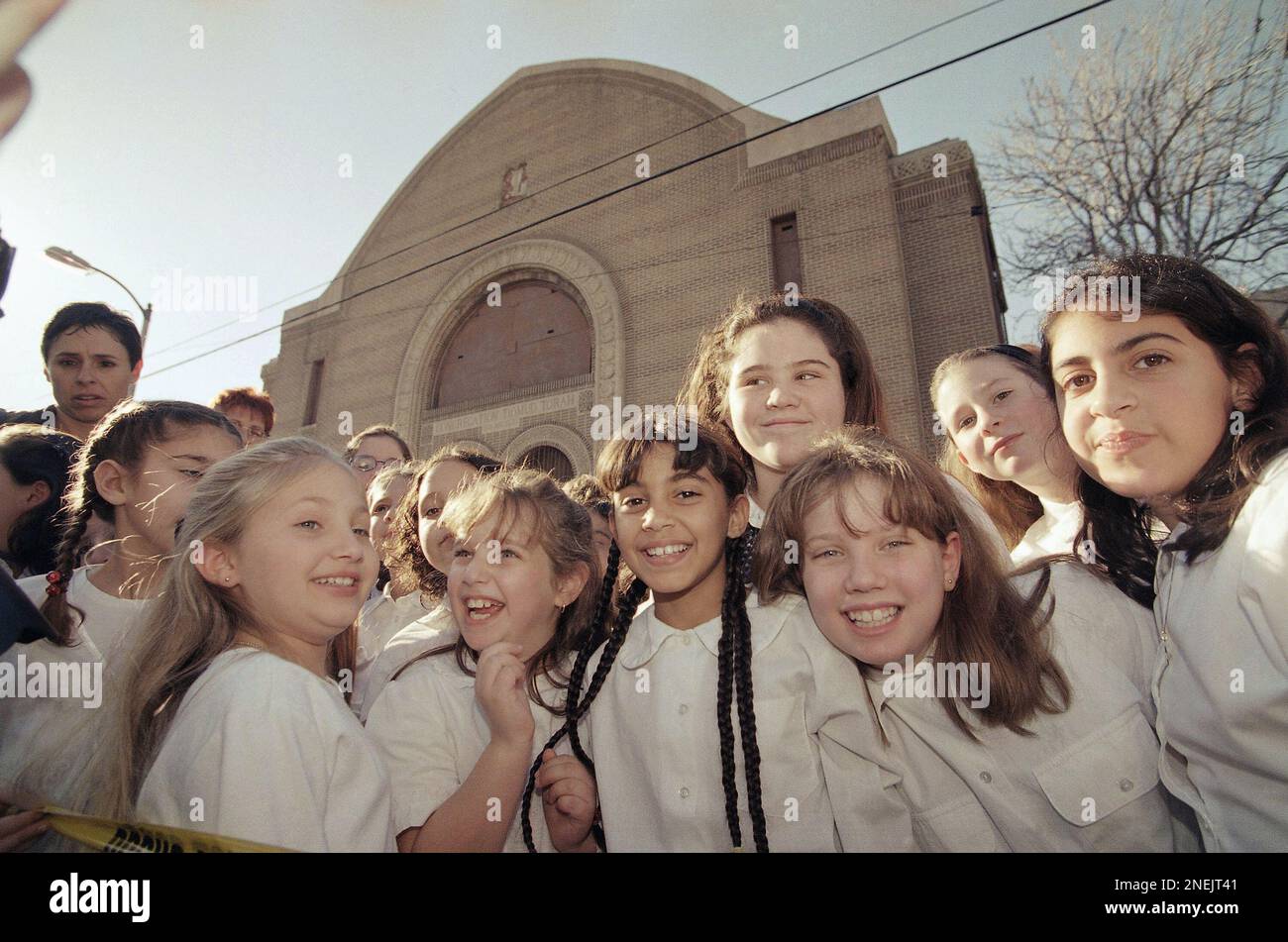 Third, fourth and fifth graders from the Valley Beth Shalom choir sing ...