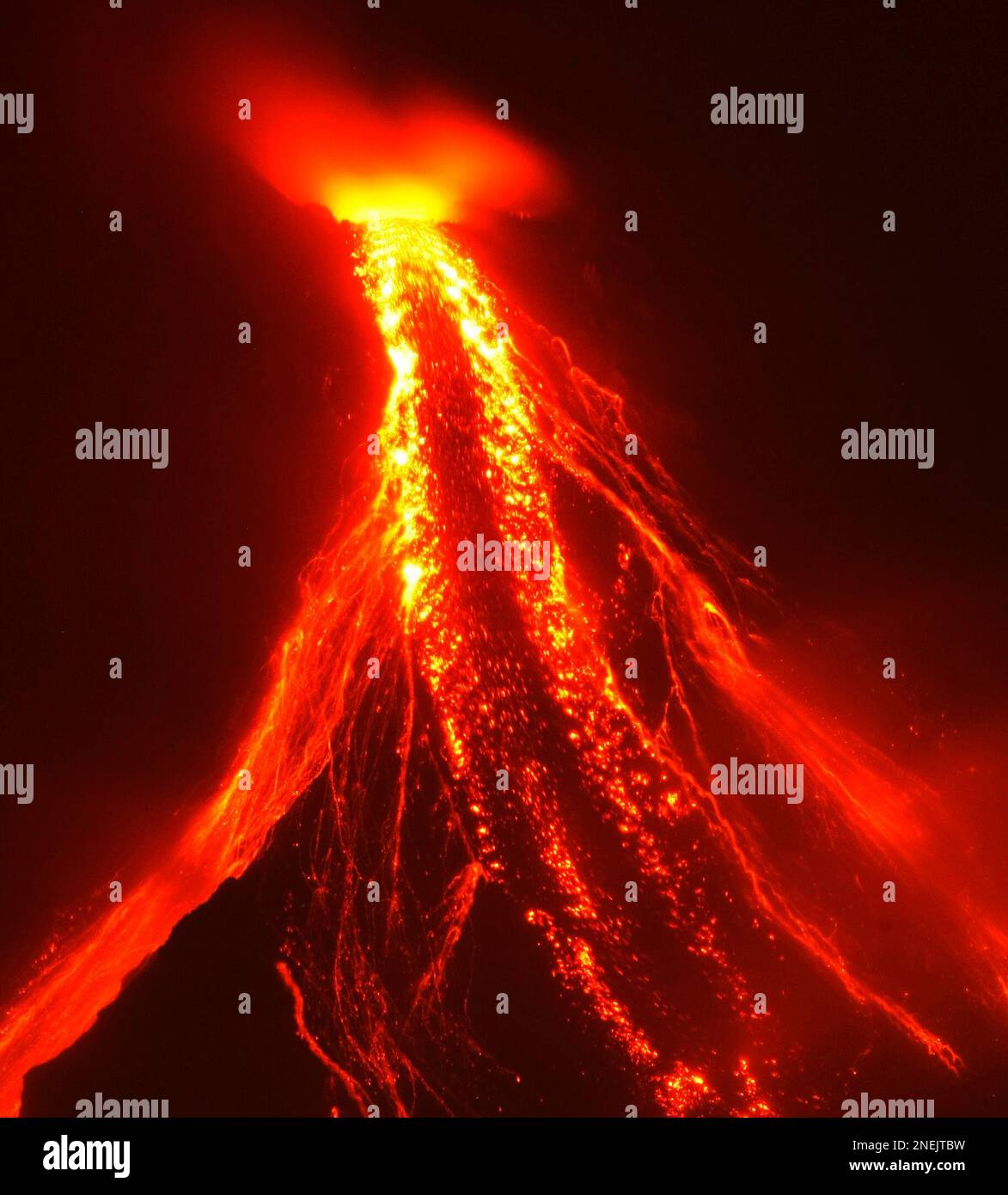 Mayon Volcano Eruption 2009