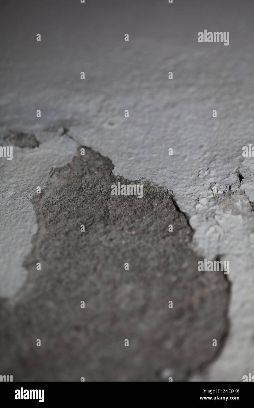 Old vintage damaged white wall with plaster texture background stock ...