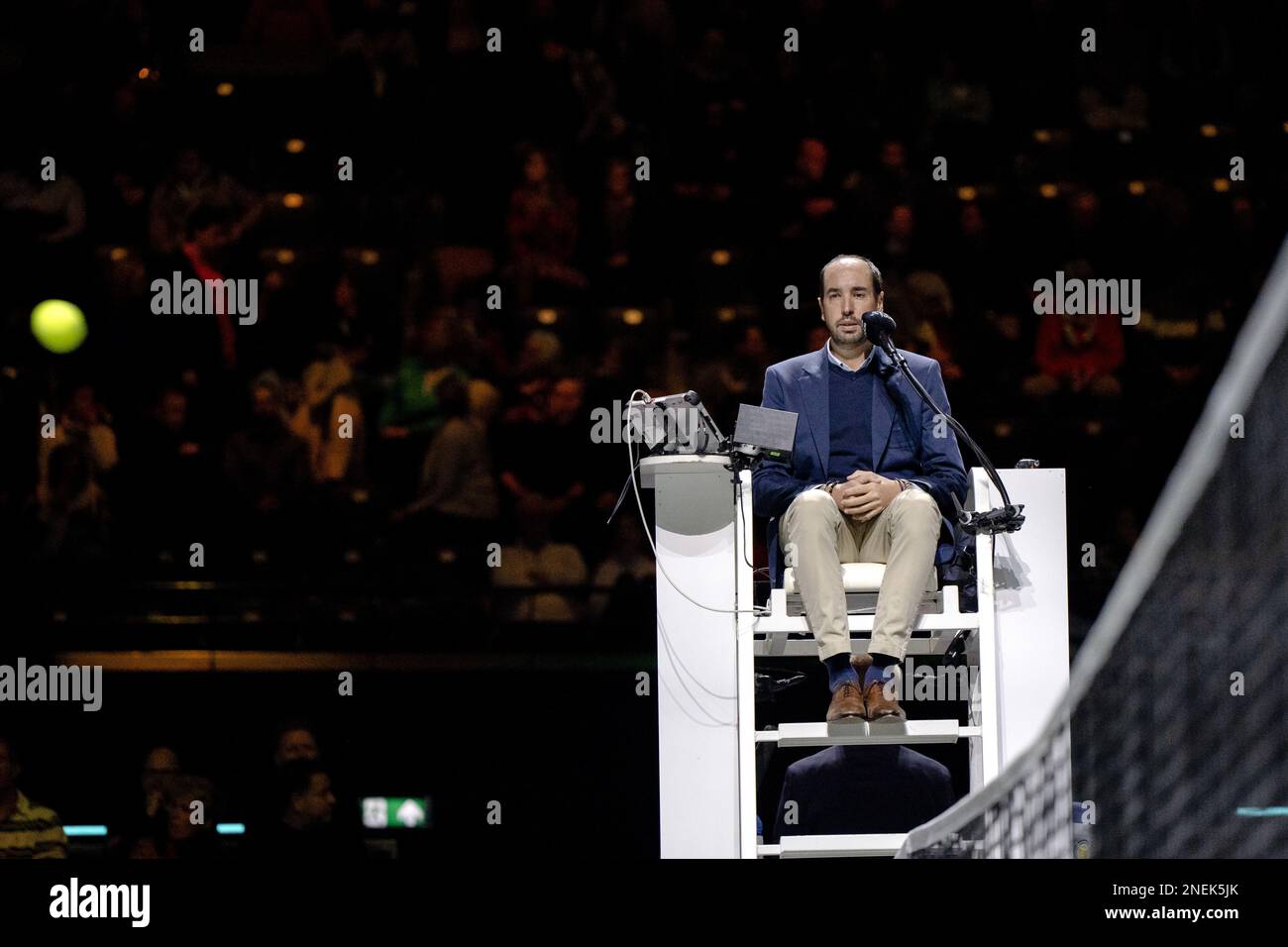 ROTTERDAM - A chair umpire (referee) on the fourth day of the ABN AMRO ...