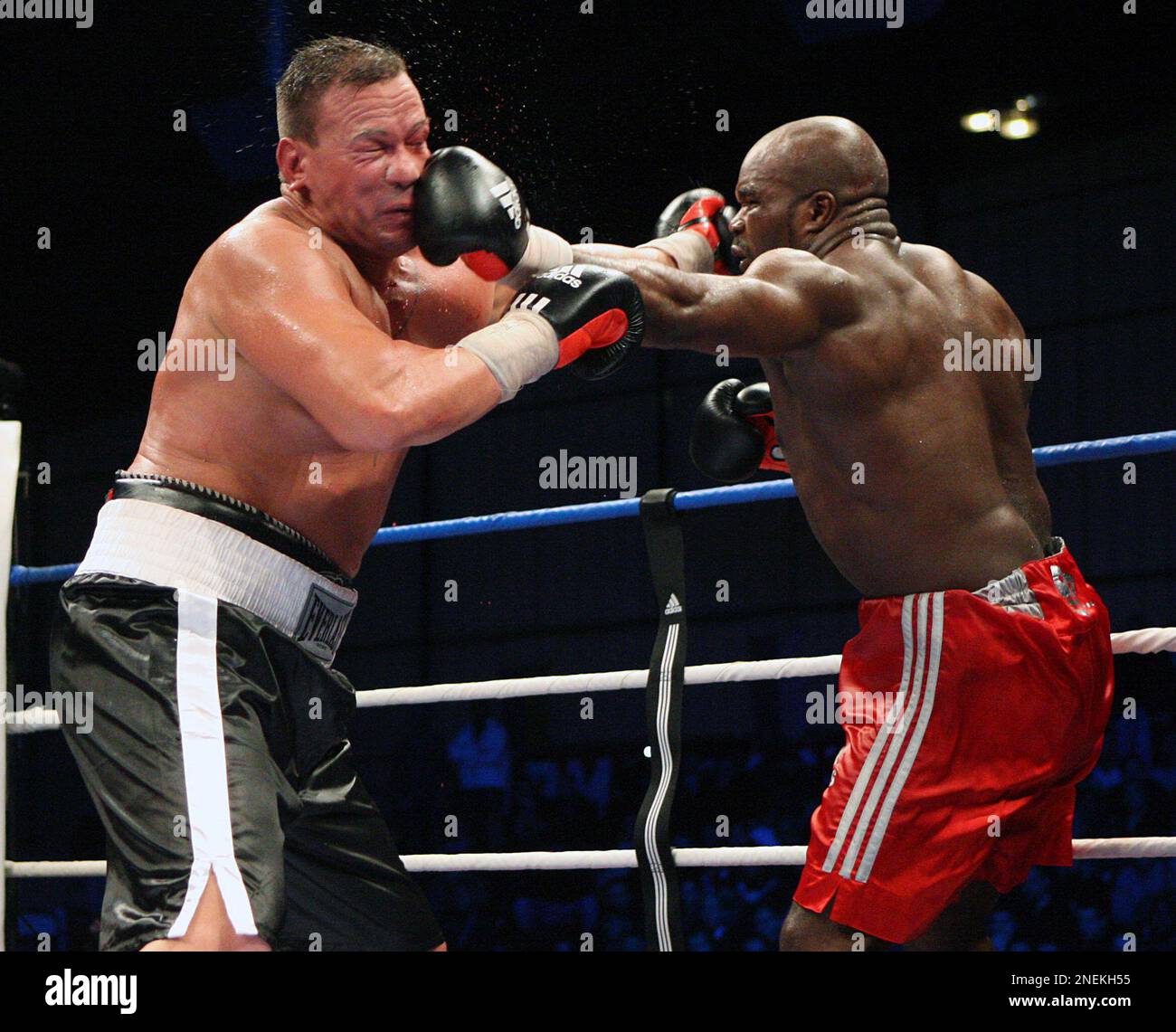 French boxer Jean-Marc Mormeck, right, lands a left to the face of U.S ...