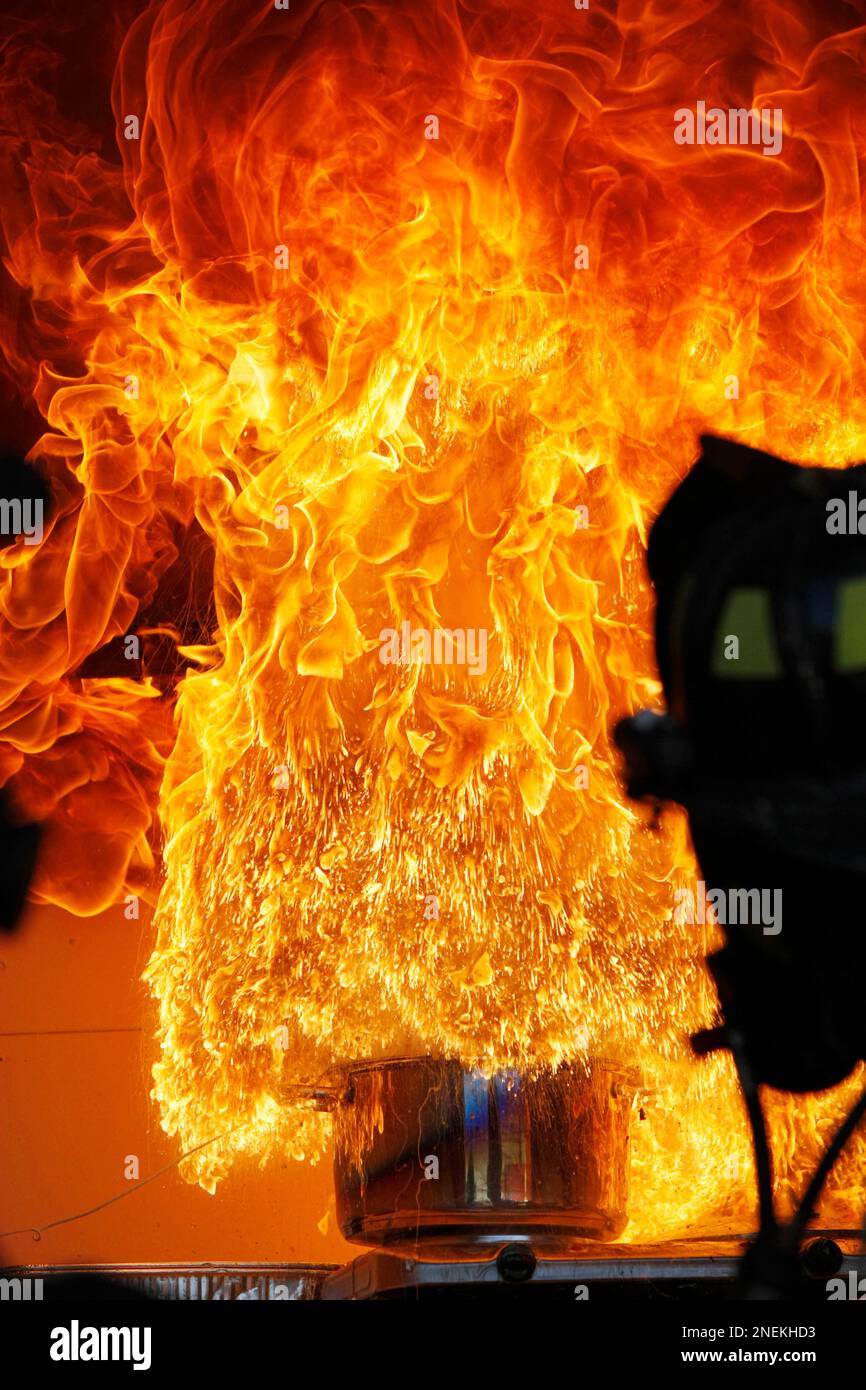 The Menlo Park Fire Protection District throws water on an oil fire in ...