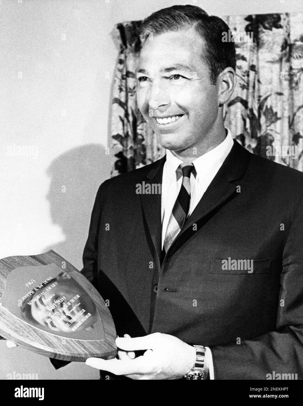 Quarterback Bart Starr of the Green Bay Packers received the Red Dunn ...