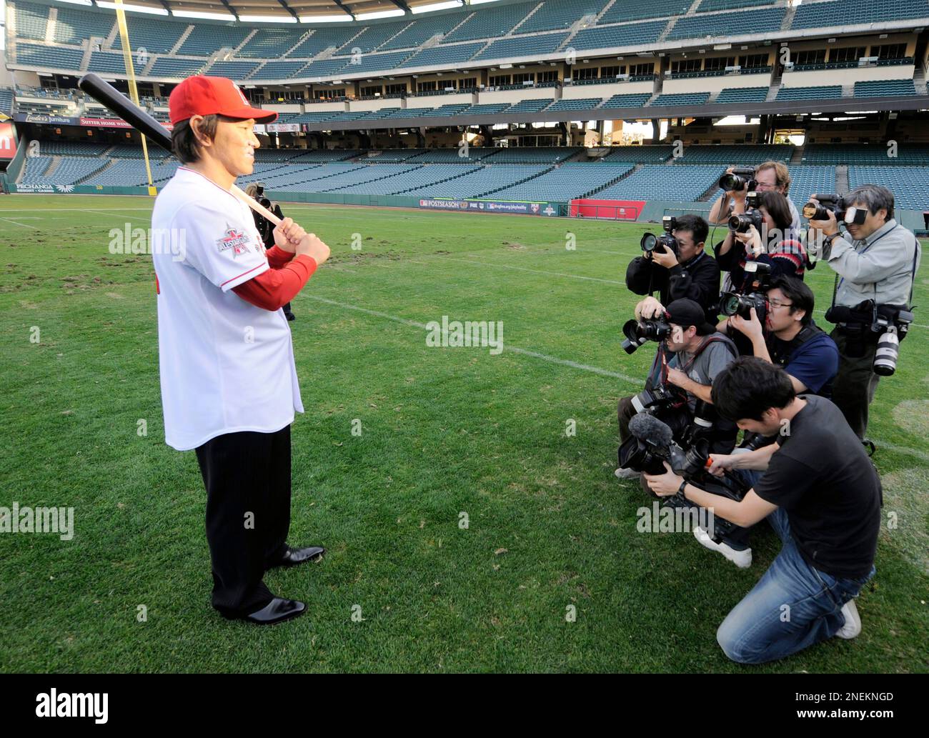 Japanese slugger Hideki Matsui, left, a two-time All-Star and the 2009 ...