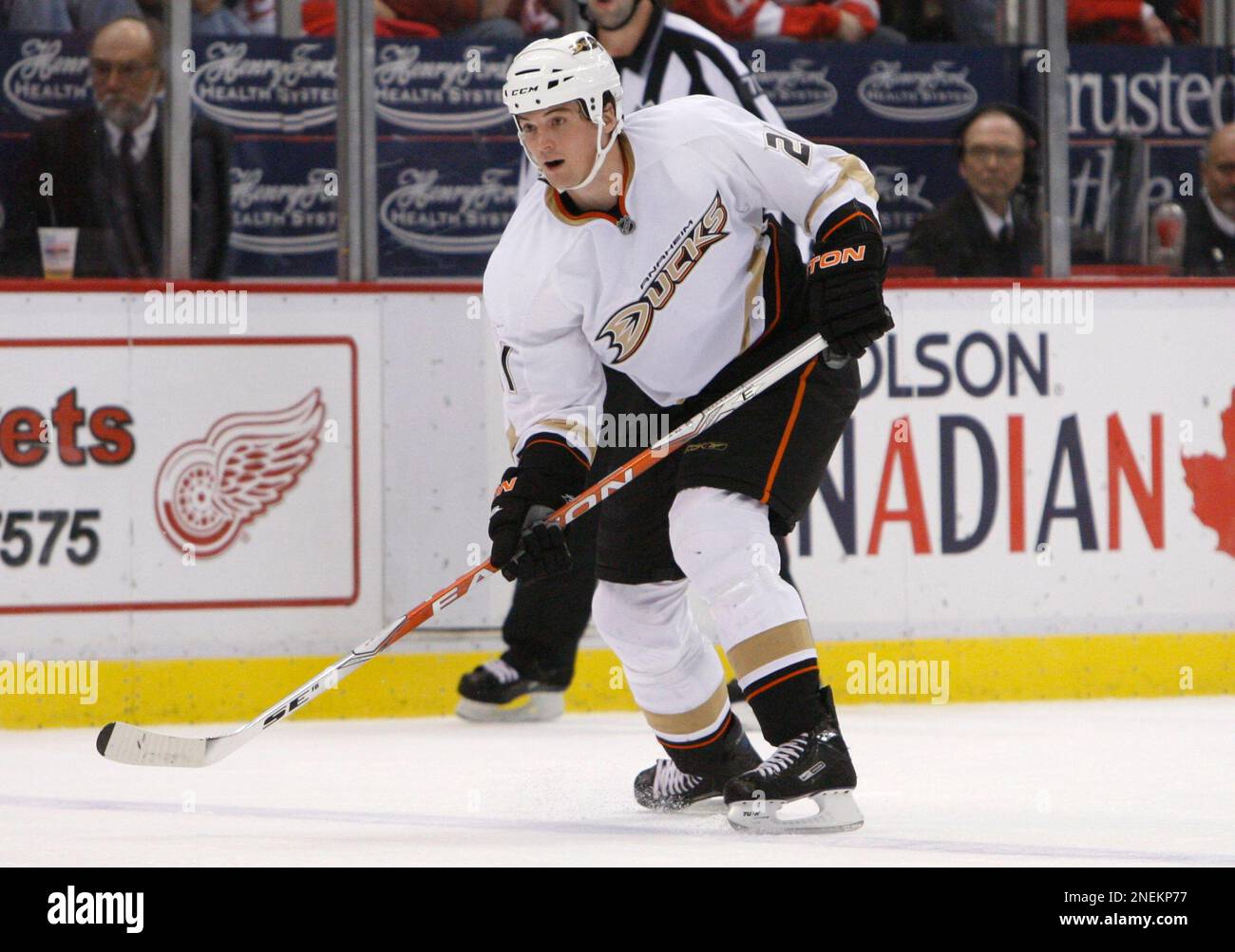 Anaheim Ducks defenseman Sheldon Brookbank (21) is seen during the ...