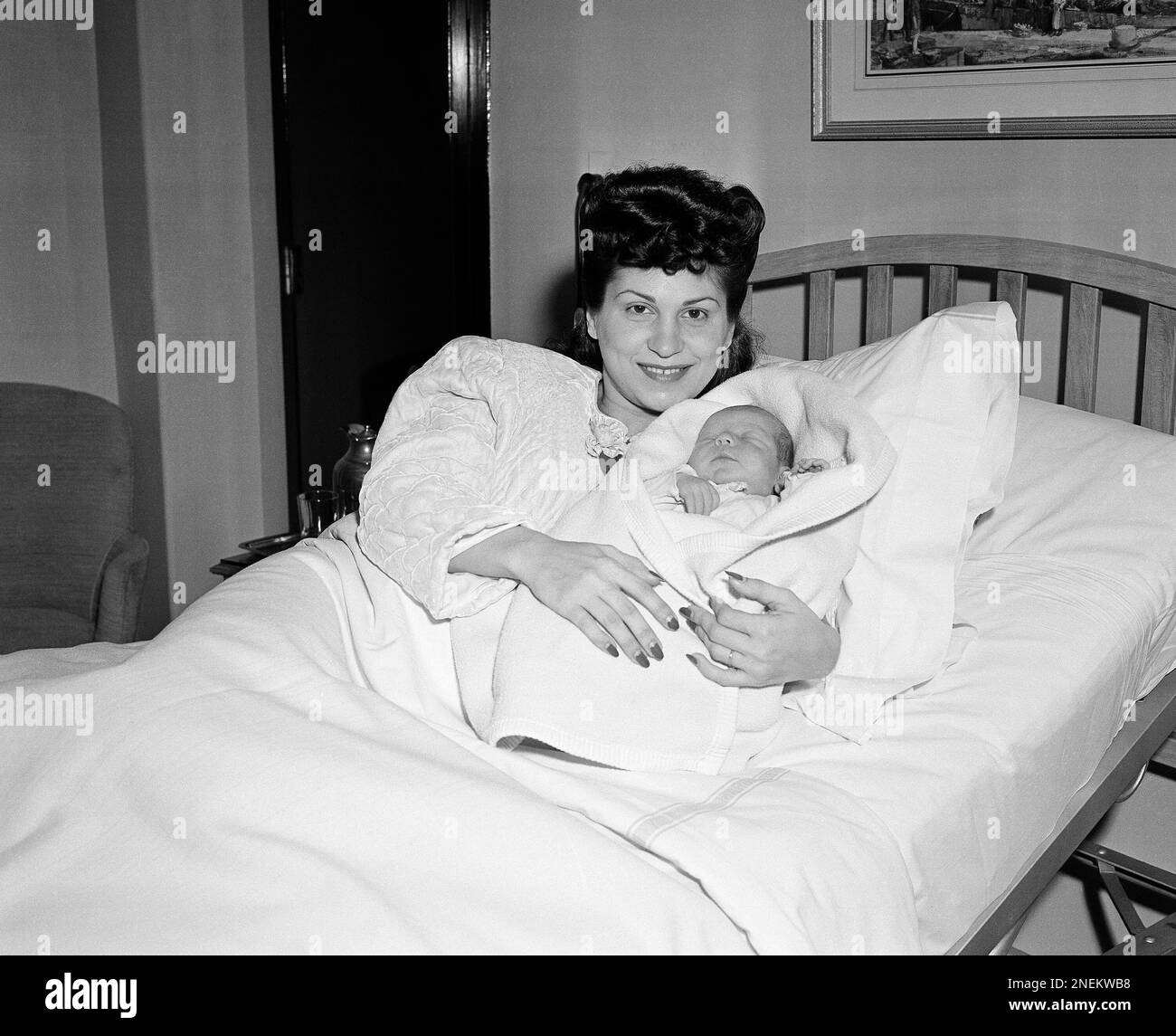 Mrs. Frank Sinatra and new born son, born at Margaret Hague Maternity ...