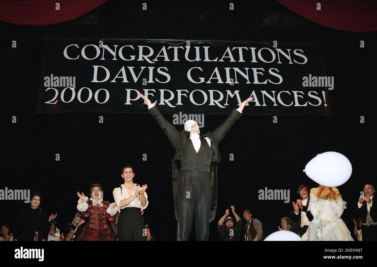 Davis Gaines, star of the Los Angeles of the Phantom of the Opera ...