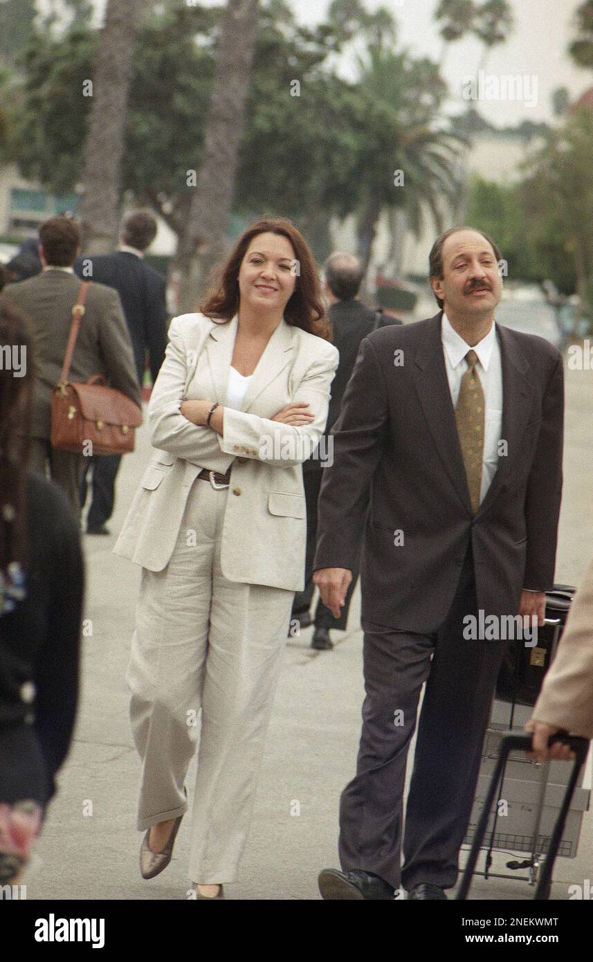 Susan McDougal walks into the Santa Monica Courthouse, Tuesday, Sept. 8 ...