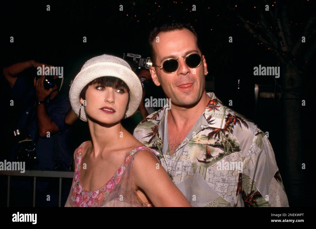 **FILE PHOTO** Bruce Willis' Family Announce Dementia Diagnosis. Bruce ...