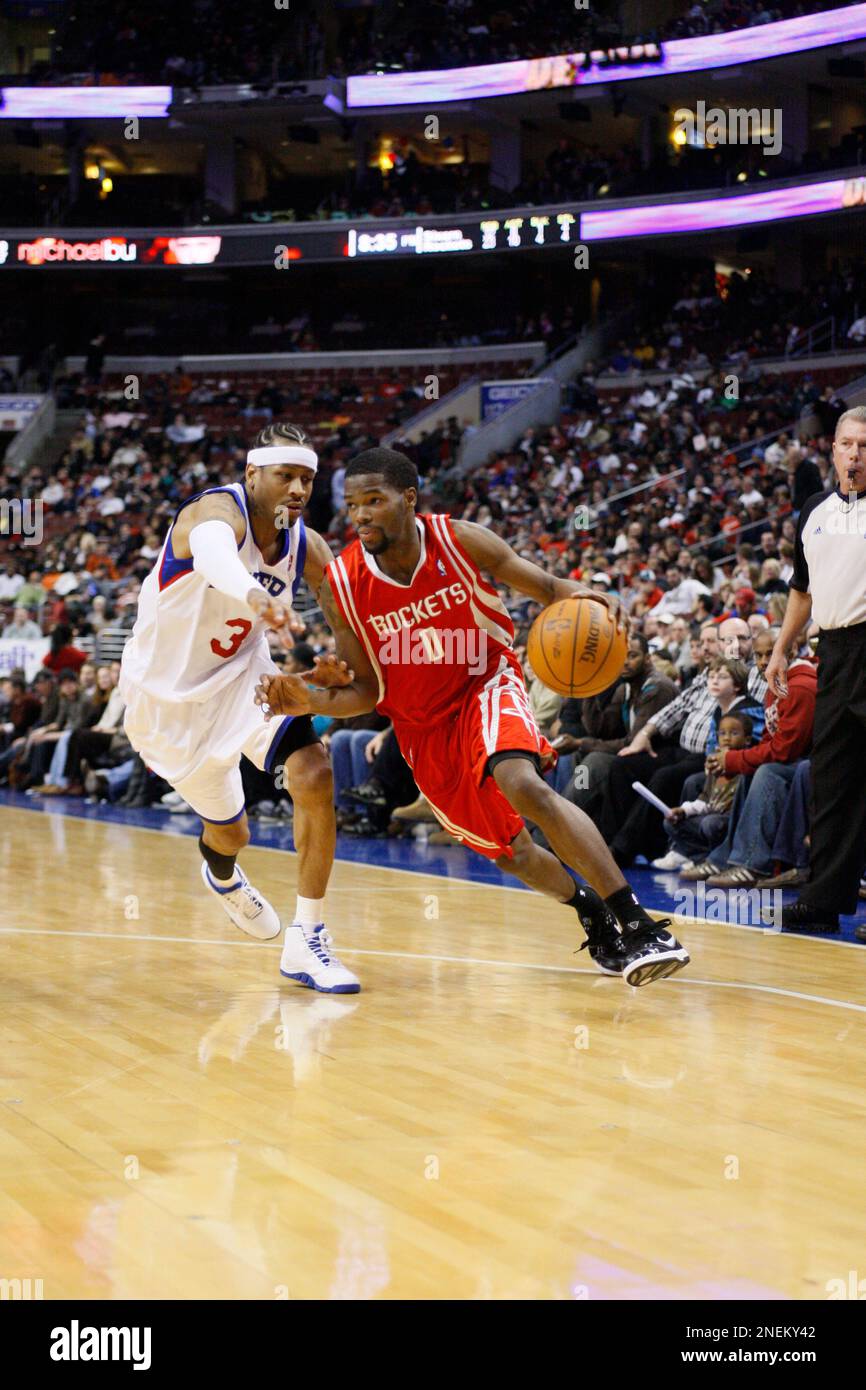 Houston Rockets' Aaron Brooks during an NBA basketball game against the ...