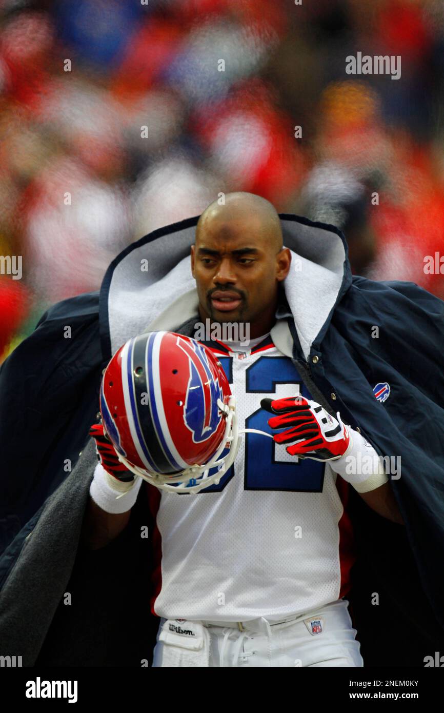 Buffalo Bills linebacker Chris Draft during an NFL football game ...