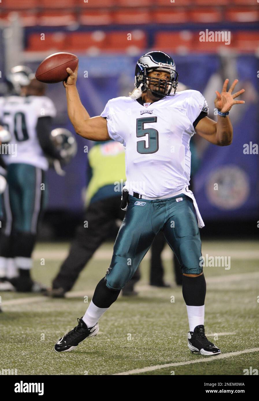 Philadelphia Eagles' Donovan McNabb throws the ball before an NFL ...
