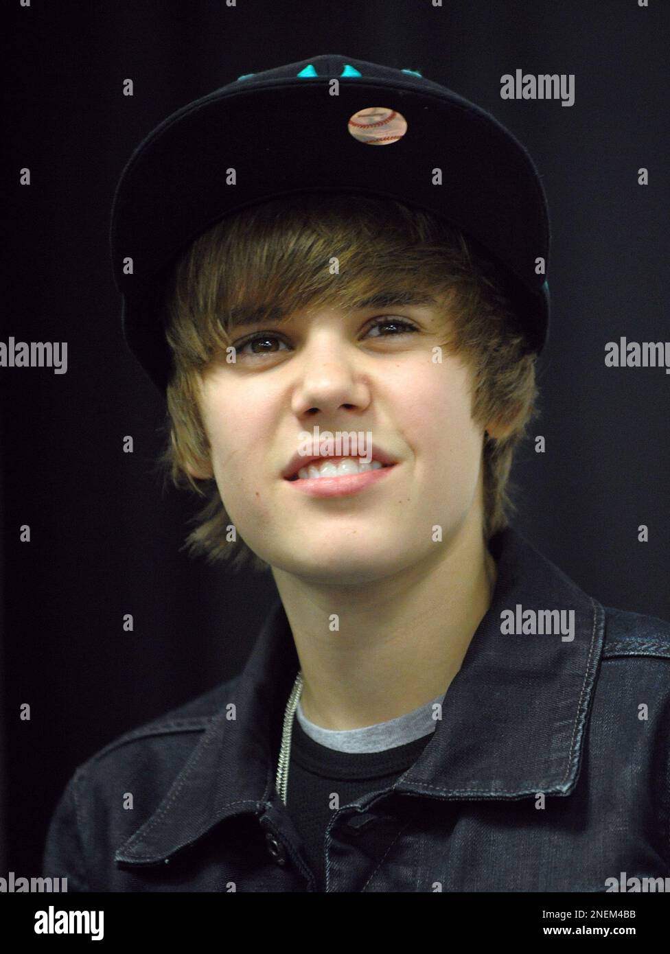 Justin Bieber 2009 Smiling