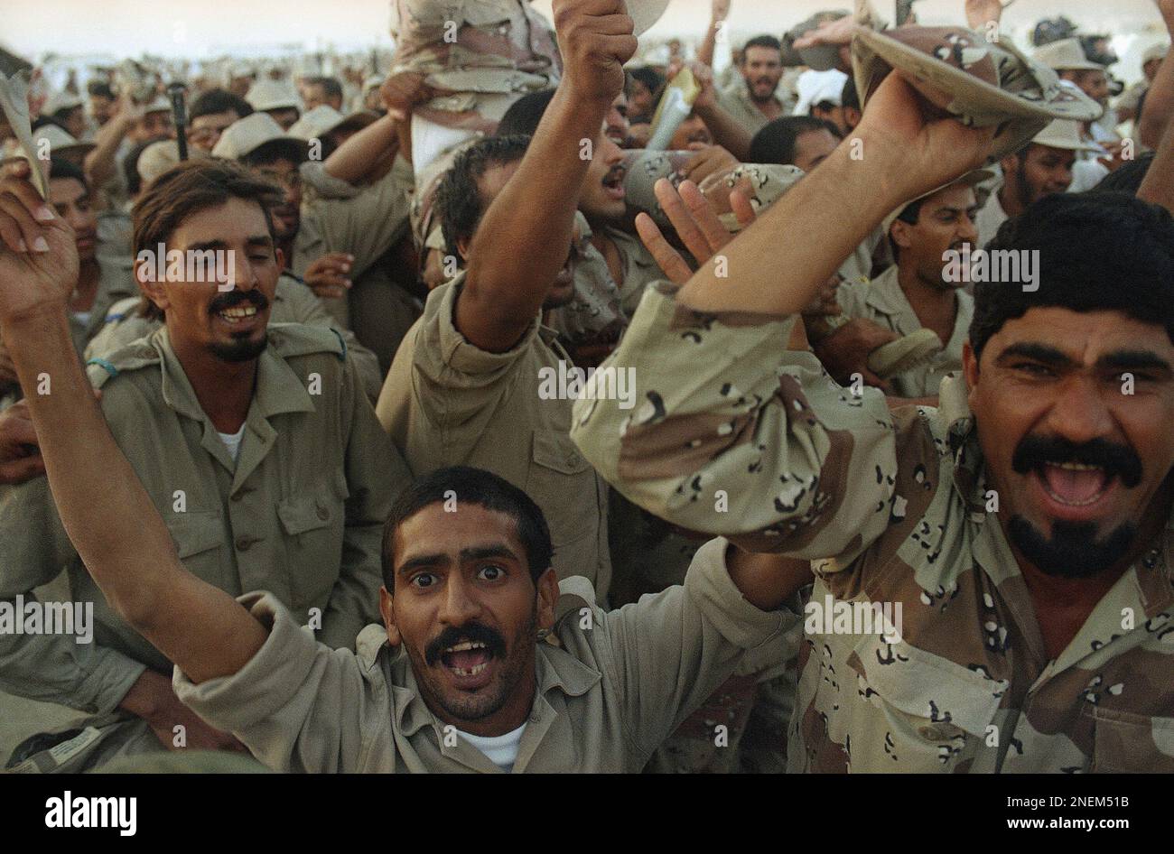 Some of the 600 Kuwaiti volunteers that graduated following a month of ...