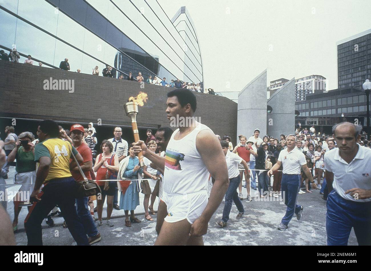 Former world heavyweight boxing champion and Olympic gold medal winner ...