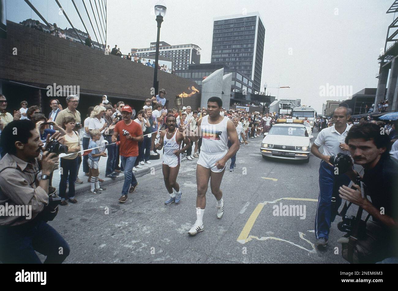 Former world heavyweight boxing champion and Olympic gold medal winner ...