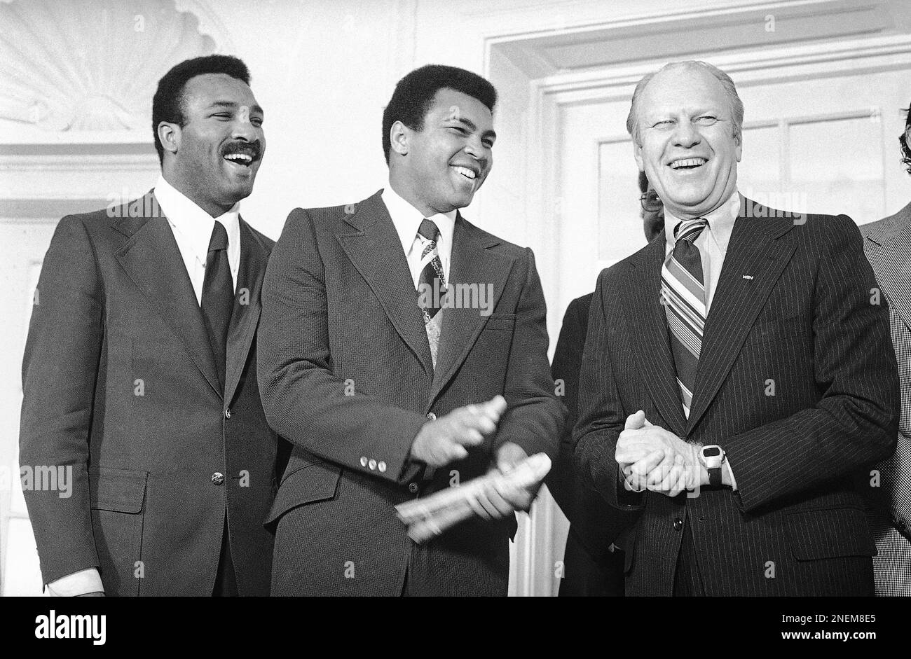 World heavyweight champion Muhammad Ali pays a call on President Gerald ...