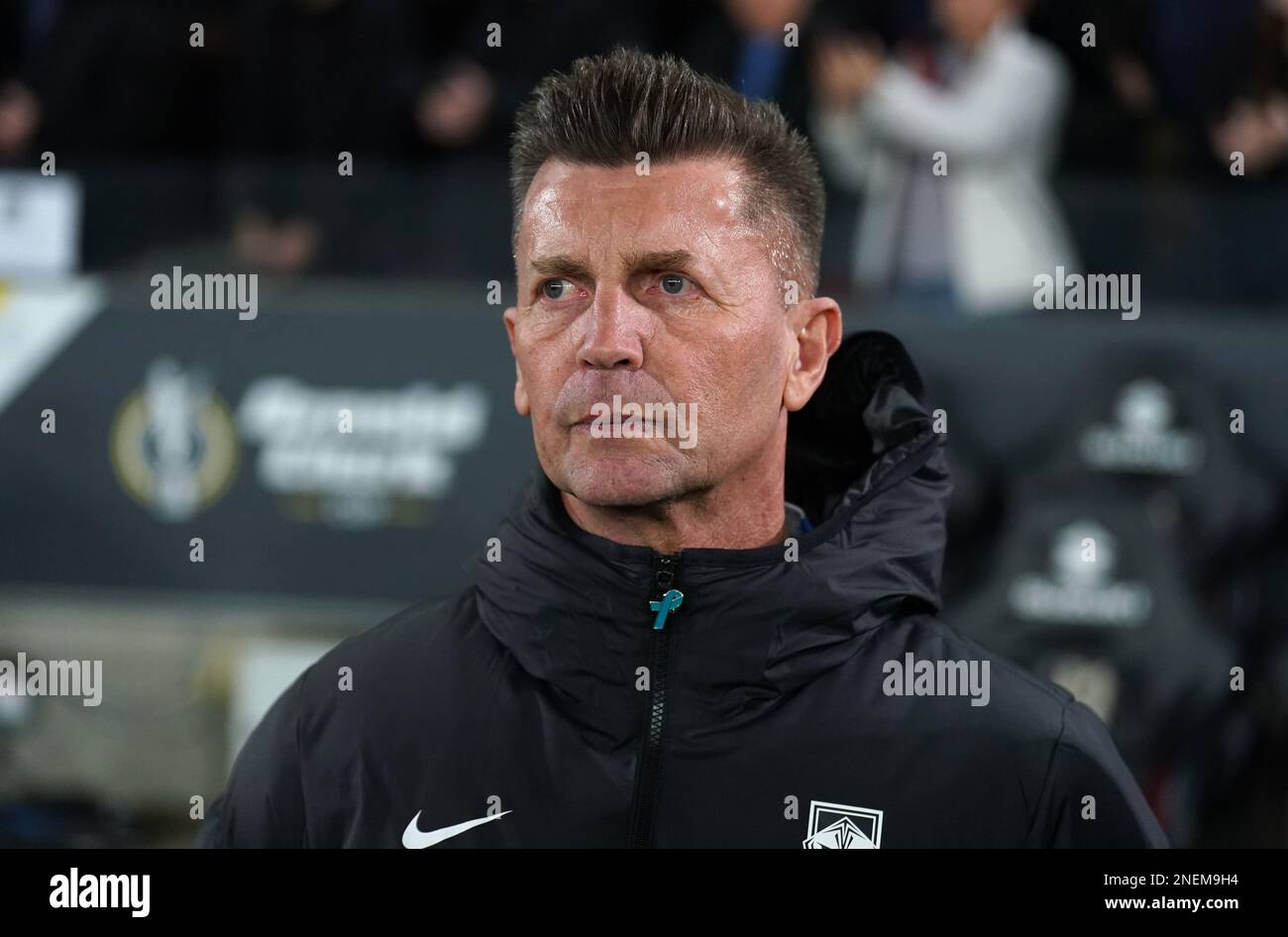 Colin bell korea hi-res stock photography and images - Alamy
