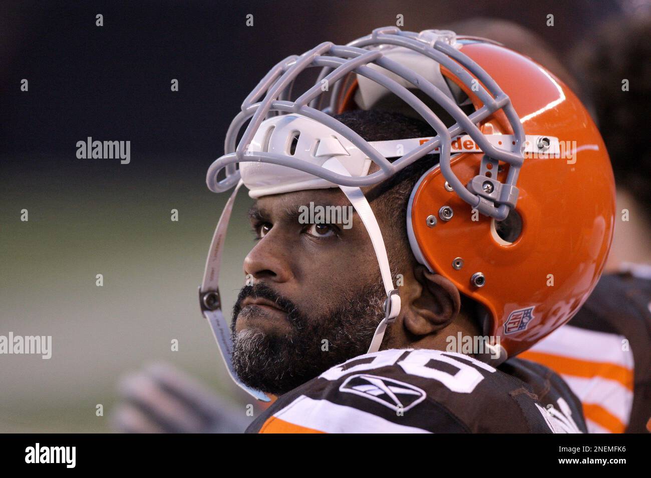 Cleveland Browns linebacker David Bowens (96) sits on the bench in the ...