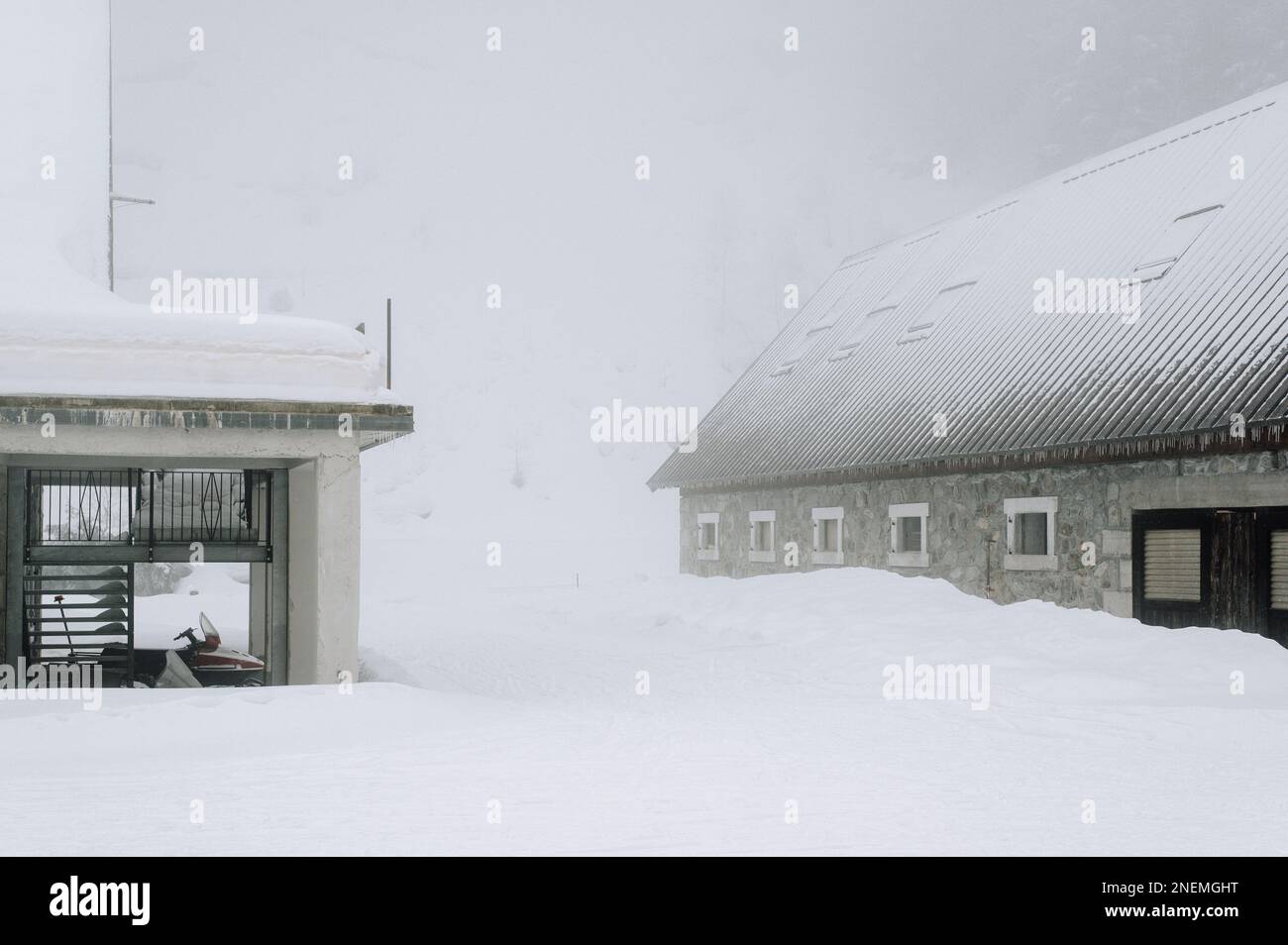 Strepeis, upper Stura valley, Cuneo, Italy. Blizzard and temperatures ...