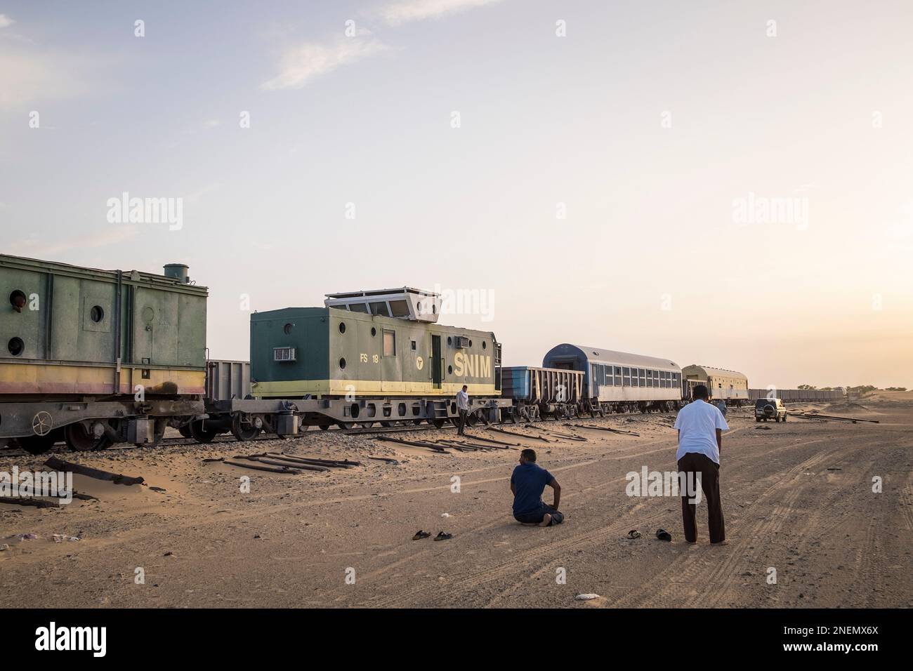 Mauritania, Ben Amira, railway station, islamic prayer Stock Photo - Alamy