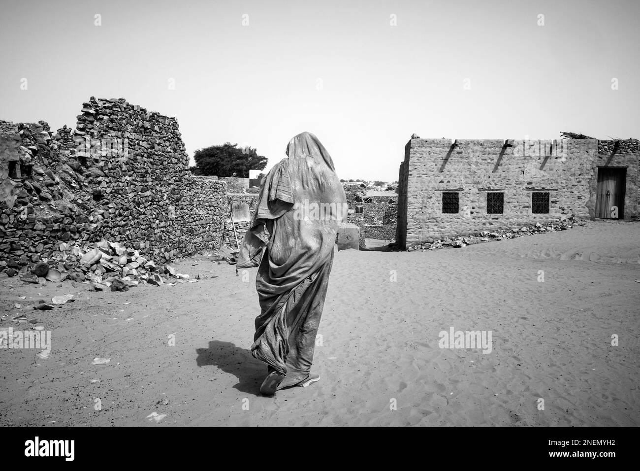 Mauritania, Chinguetti, woman Stock Photo - Alamy
